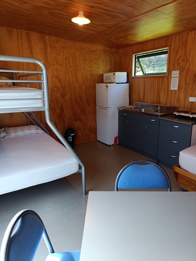 Holiday accommodation Kapiti, Cabins Paekakariki Wellington